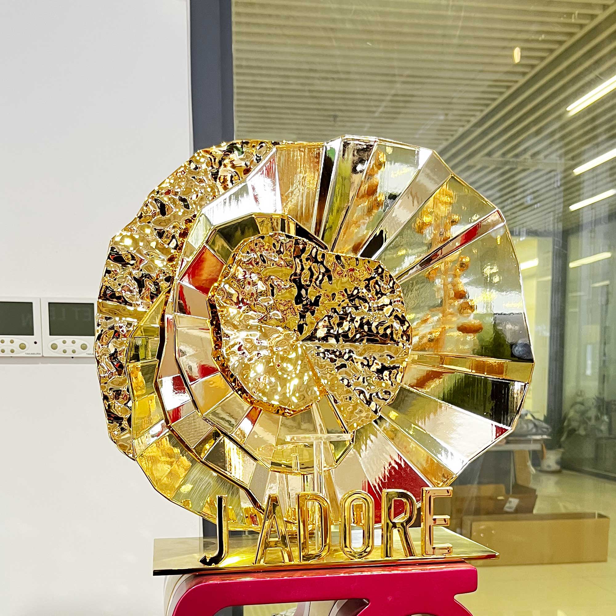 Innovative 3D Printing Techniques for Luxury Retail Displays - Custom ...